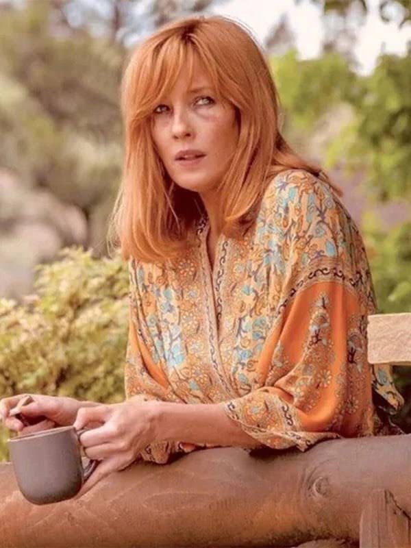 Yellowstone S05 Beth Dutton Floral Robe